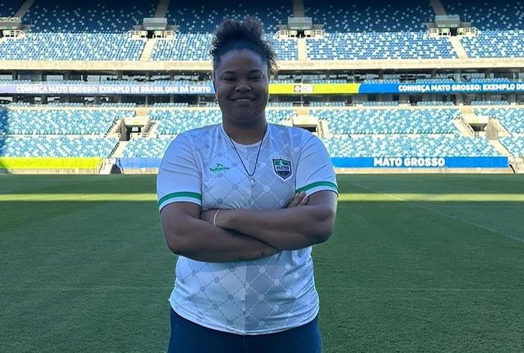 Renata Costa, ex-Seleção, assume Comando no Atlético-PI e anuncia ...